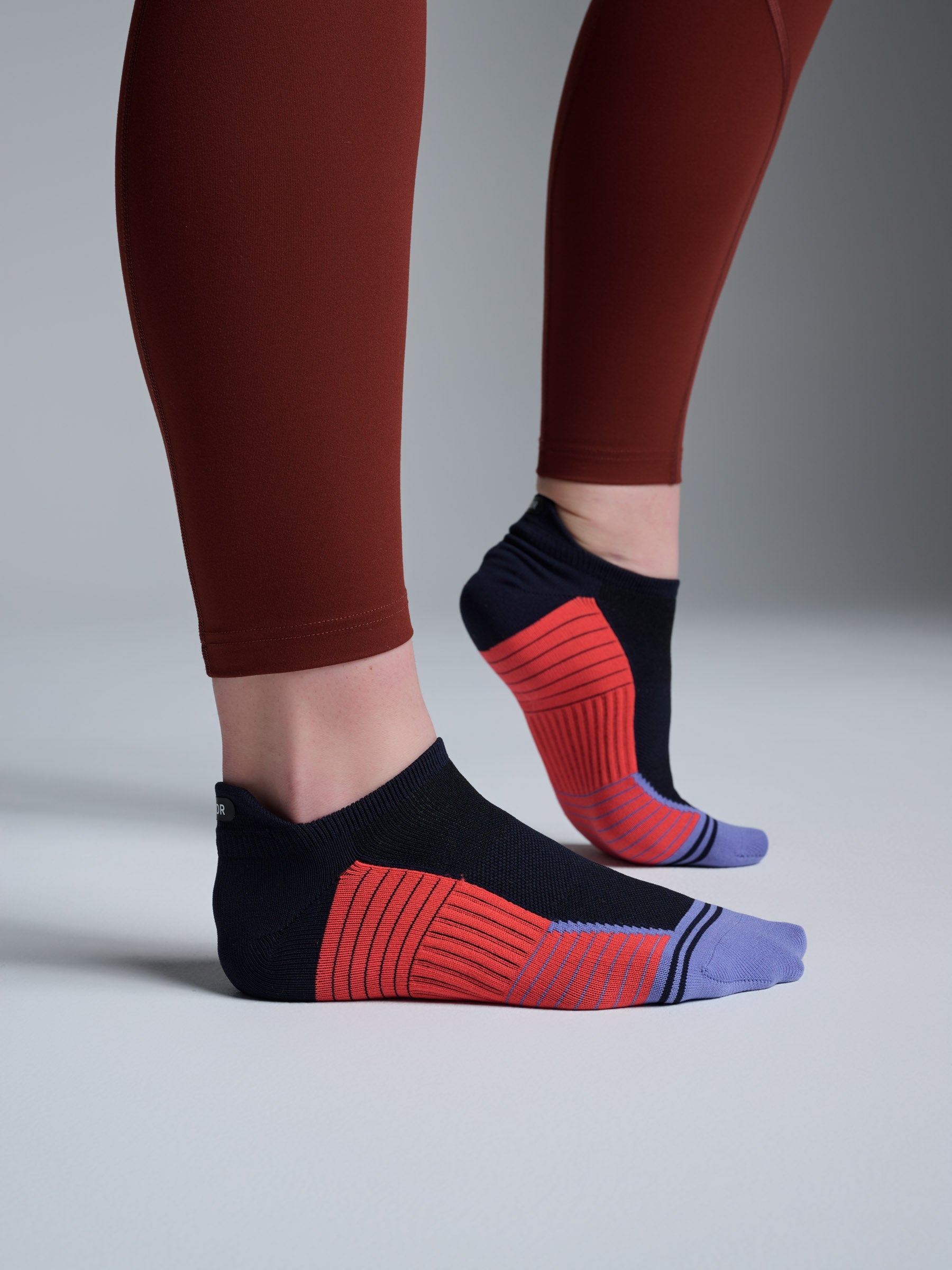 SPEED Sports Sock Navy